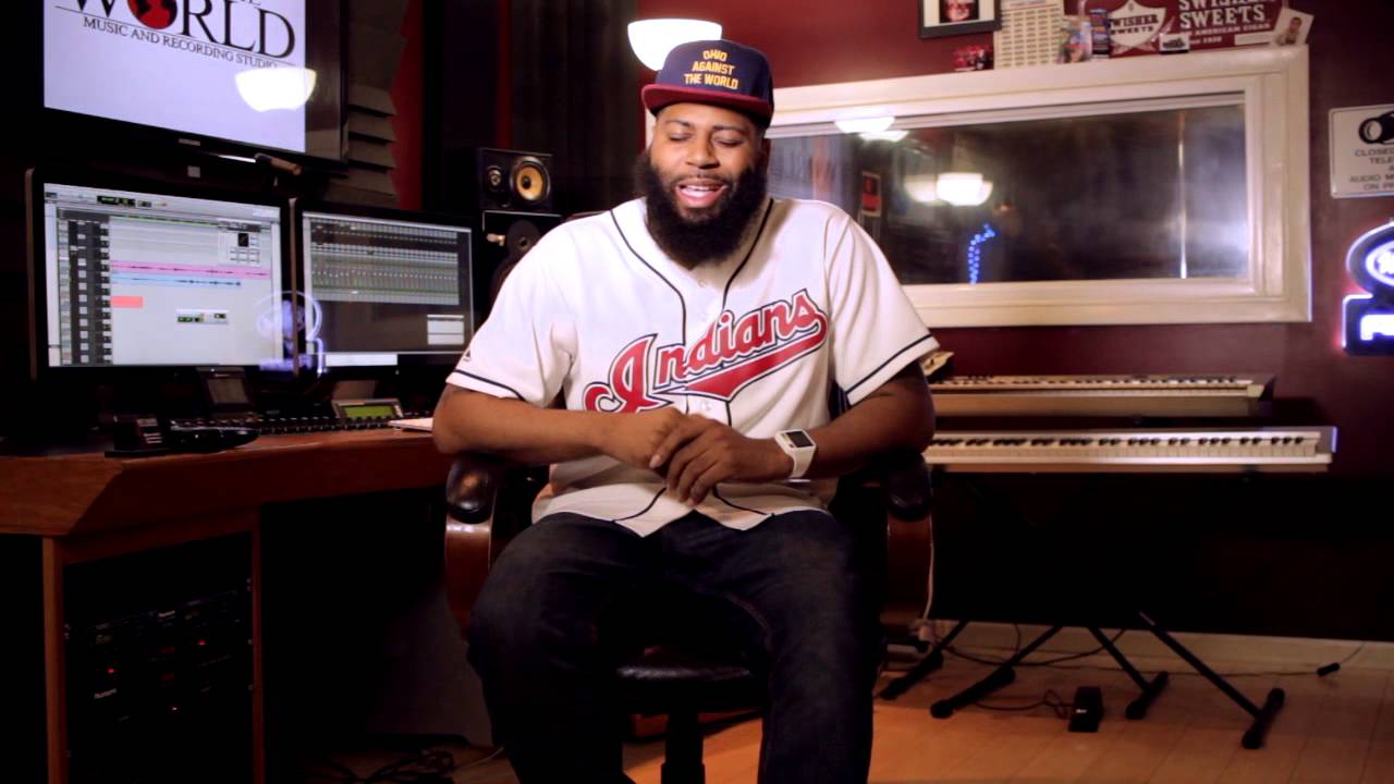 DJ Ryan Wolf @ Top Of The World Studio - YouTube