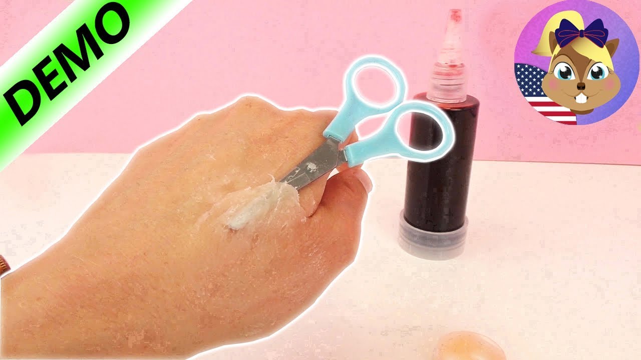 SCARY FAKE WOUND! | We fake blood to do makeup | Halloween Demo - YouTube