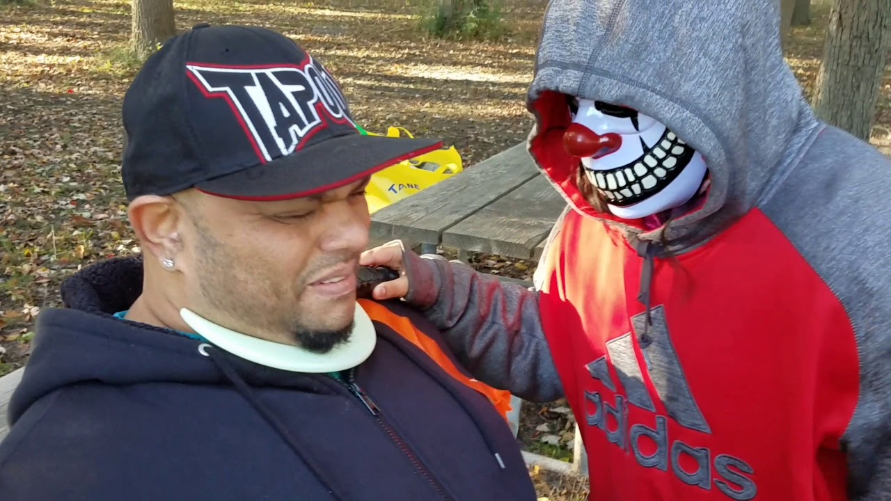 Creepy Clowns Got our Dad! 😱😱 - YouTube