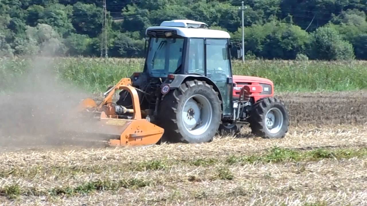 Trattore Same Frutteto II-85 in azione - YouTube