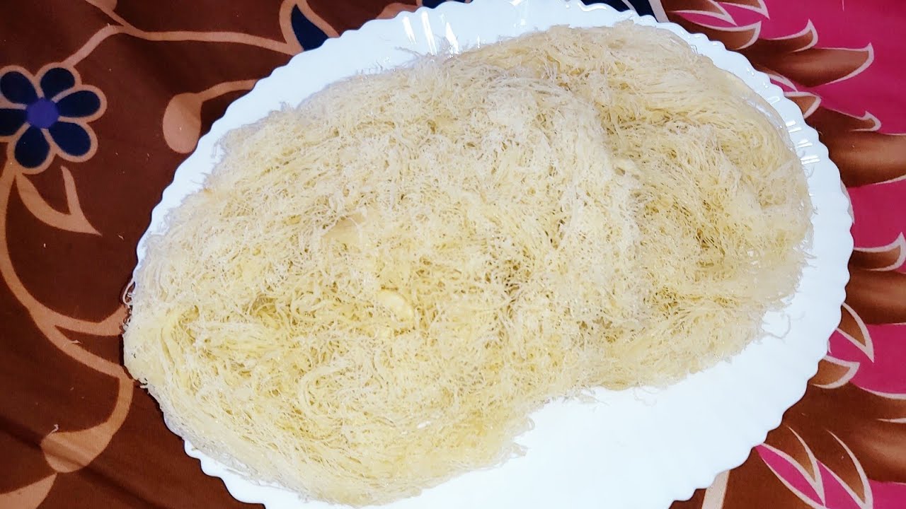 ময়দা দিয়ে লাচ্ছা সেমাই তৈরী (খামির তৈরী থেকে তেলে ভাজা পর্যন্ত ...