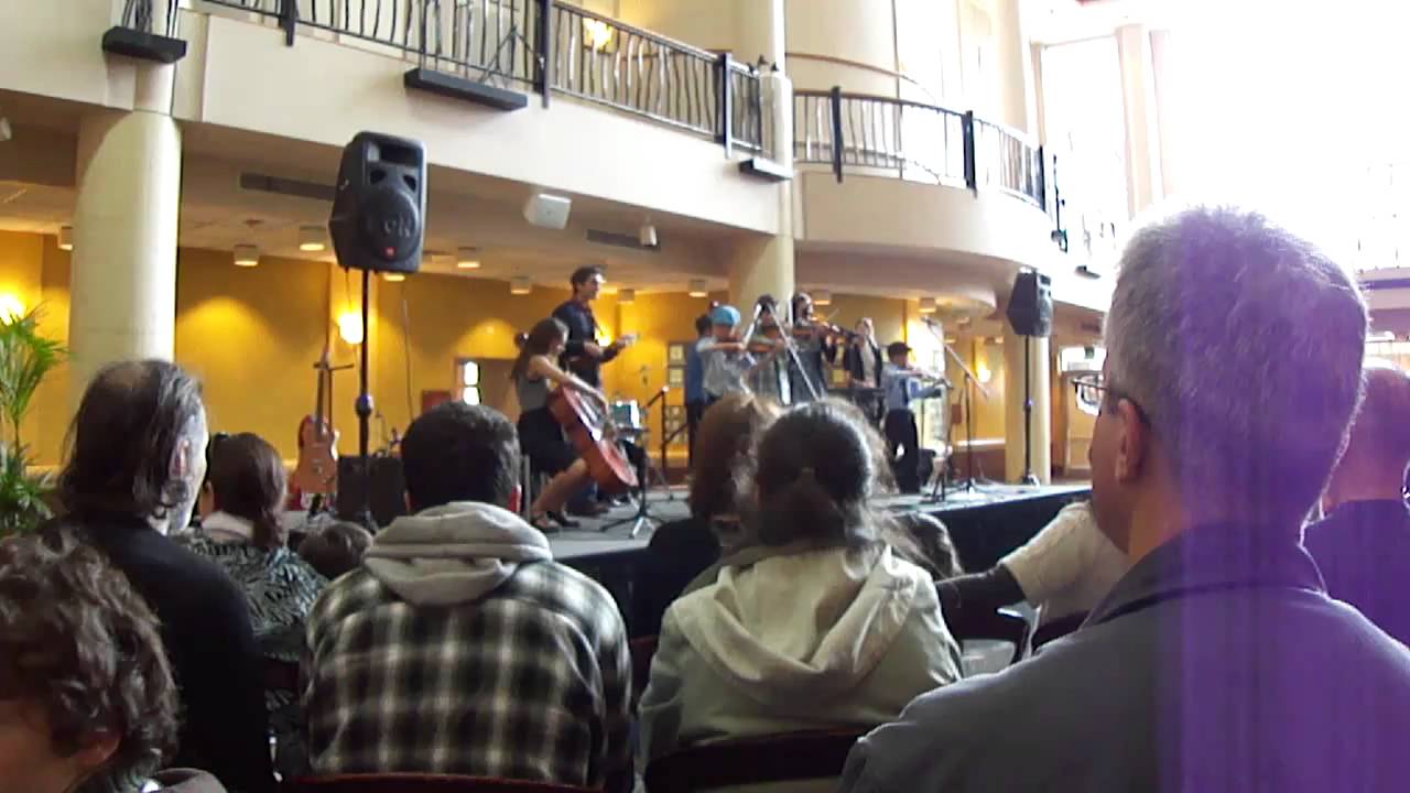The Voetberg Family Band in Sacramento - YouTube