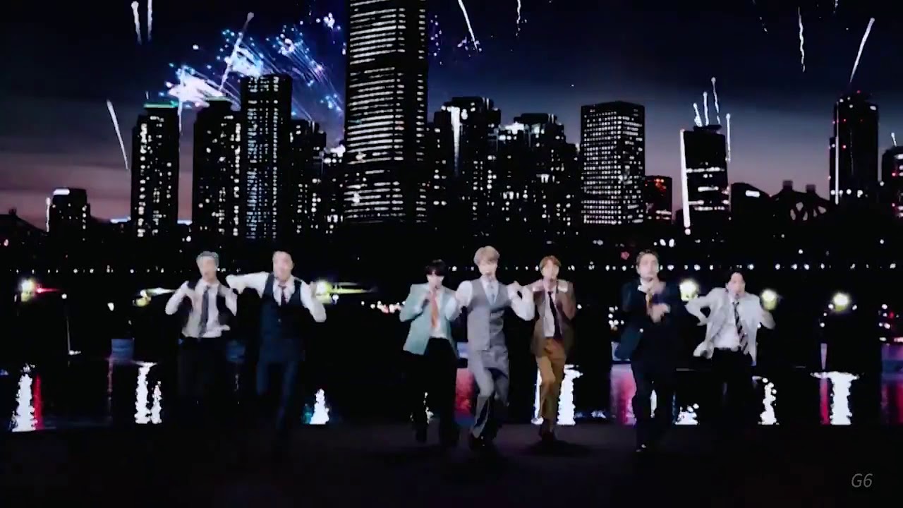 BTS - Dynamite (Stagemix). Light it like dynamite 😉 🎉💜 - YouTube