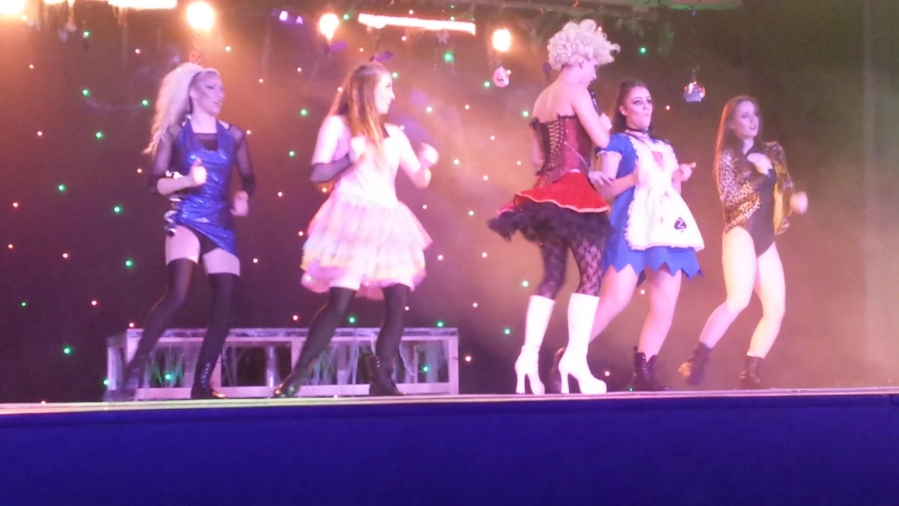 Primrose Valley 2016 - Halloween Show - Part 2 (26th October) - YouTube