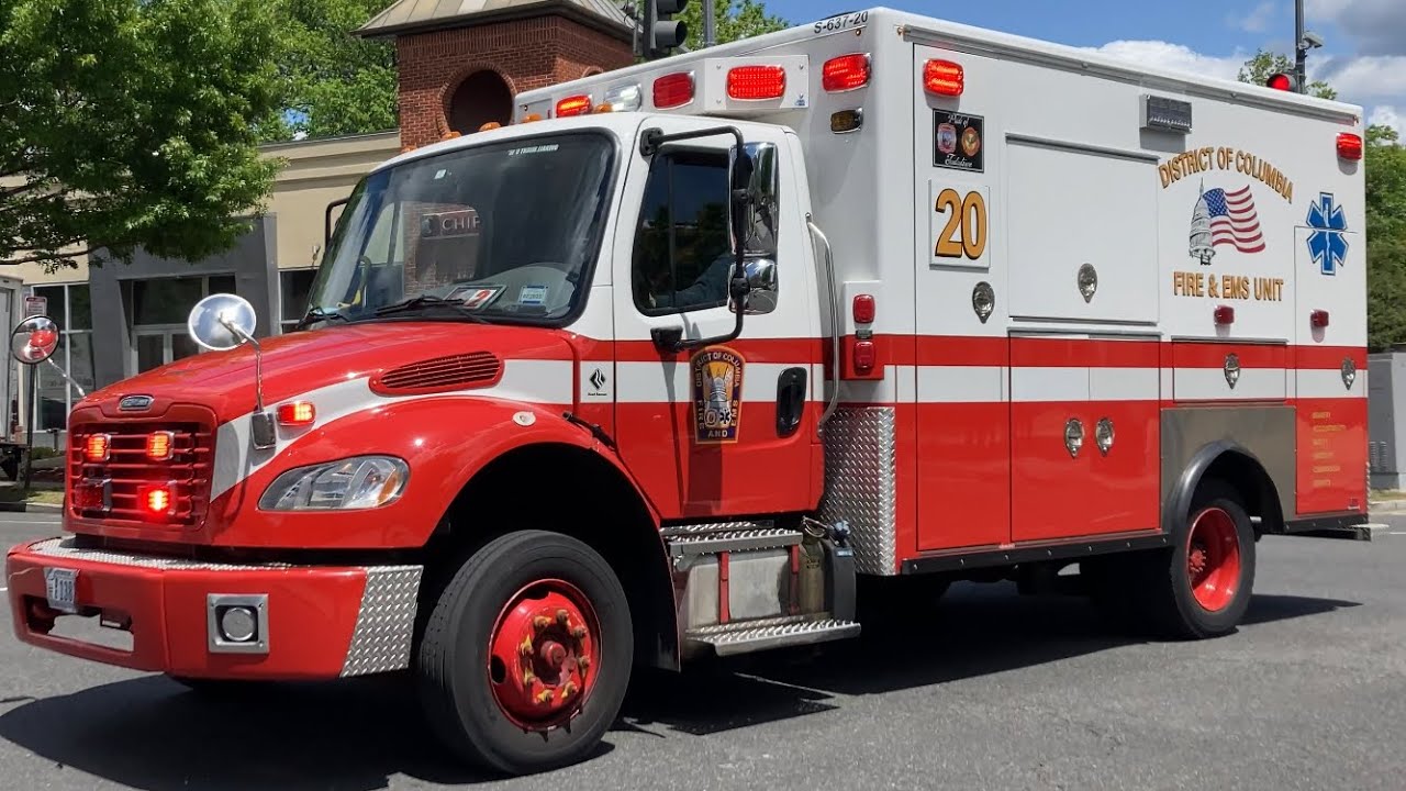 Freightliner DCFEMS Ambulance 20 Responding - YouTube