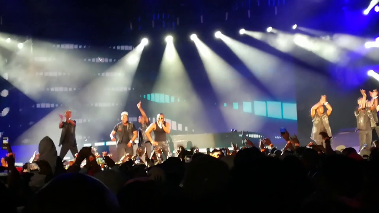 Cassper Nyovest - Two Legit | Fill Up FNB Stadium - YouTube