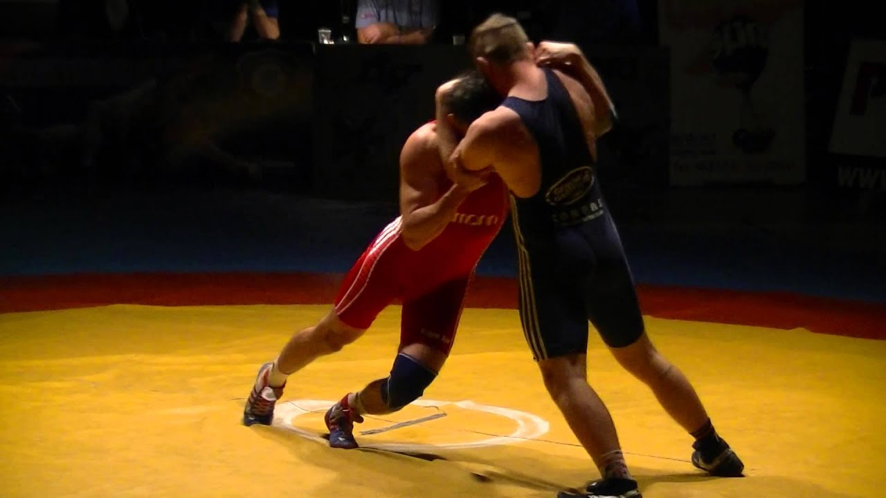 Ringen 2. BL Aue-Lübtheen Robert Olle - Sebastian Otto 86 kg FR - YouTube