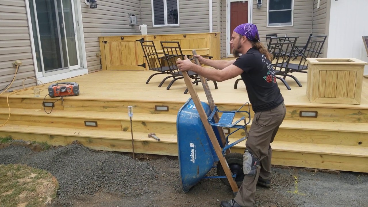 How to use a wheelbarrow (you've been doing it wrong) - YouTube