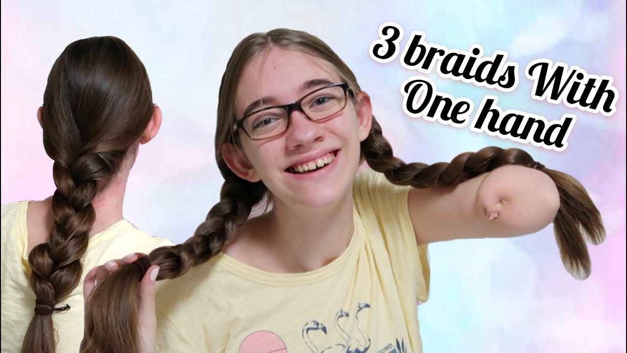 3 braids with one hand - YouTube