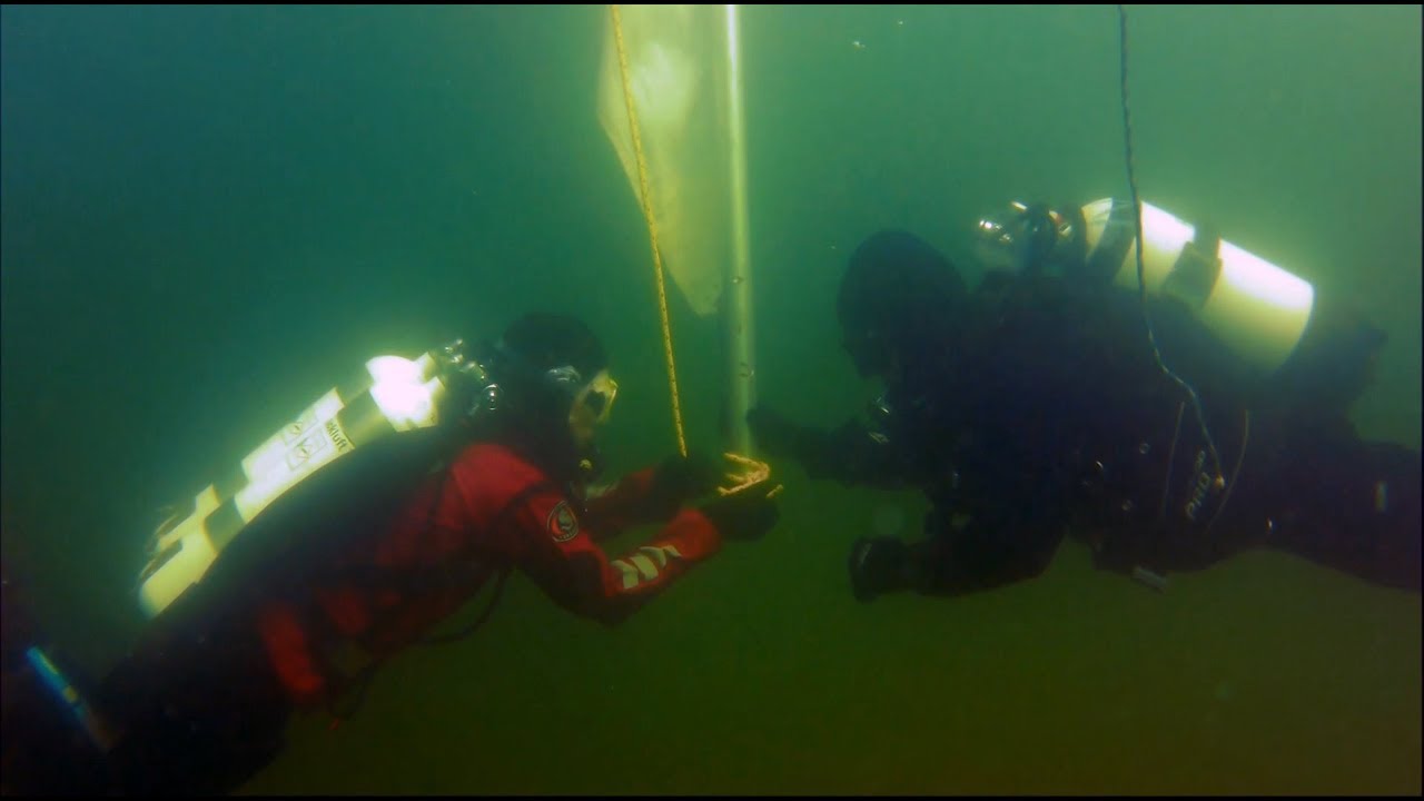 Divers Salvaging a Capsized Sailboat. Germany - may 2018 - YouTube