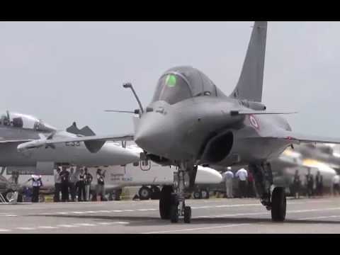 Dassault Rafale fighter aircraft Lima 2013 international aerospace ...