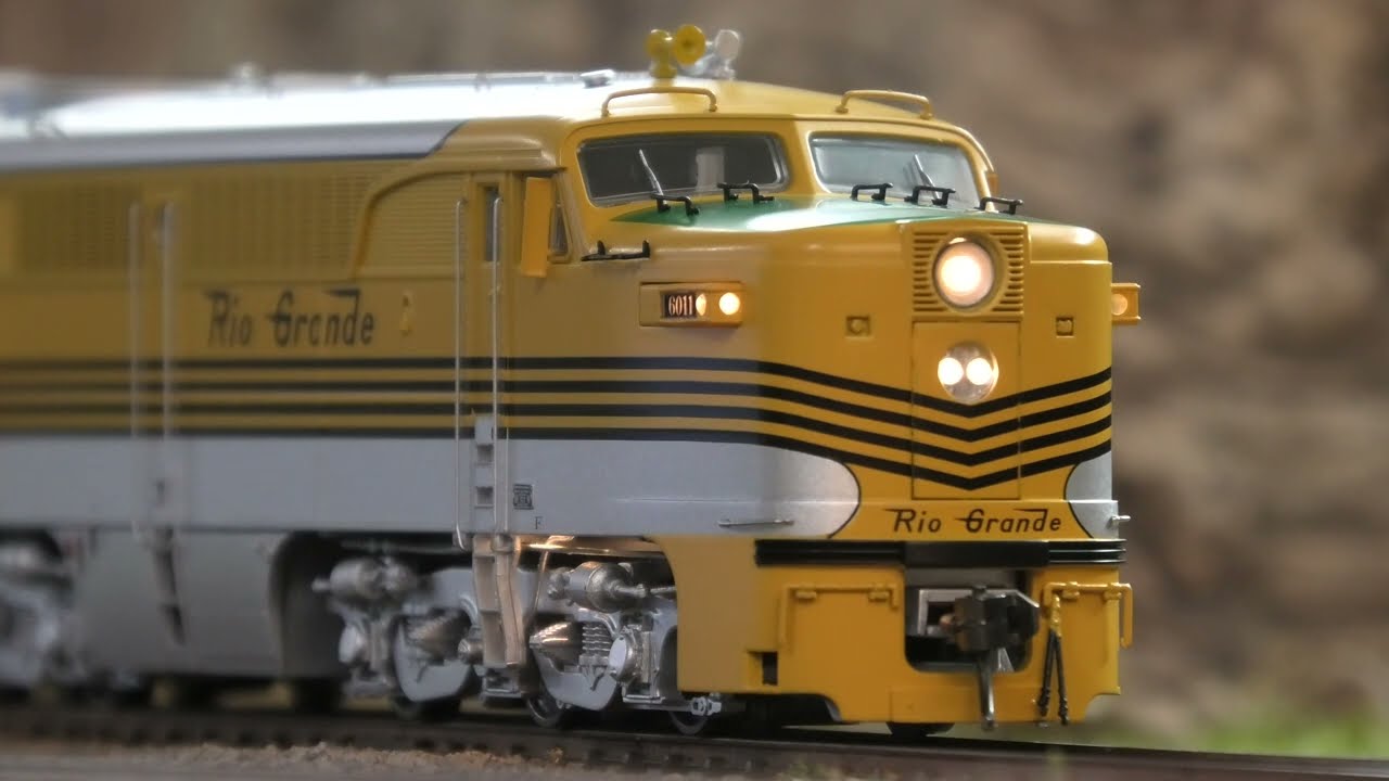 Rapido HO Scale Alco PA/PB Denver and Rio Grande Western RR review ...