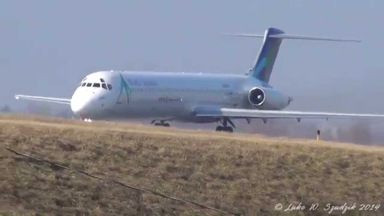 *Rare* World Atlantic Airlines McDonnell Douglas MD-83 (N804WA) Takeoff ...