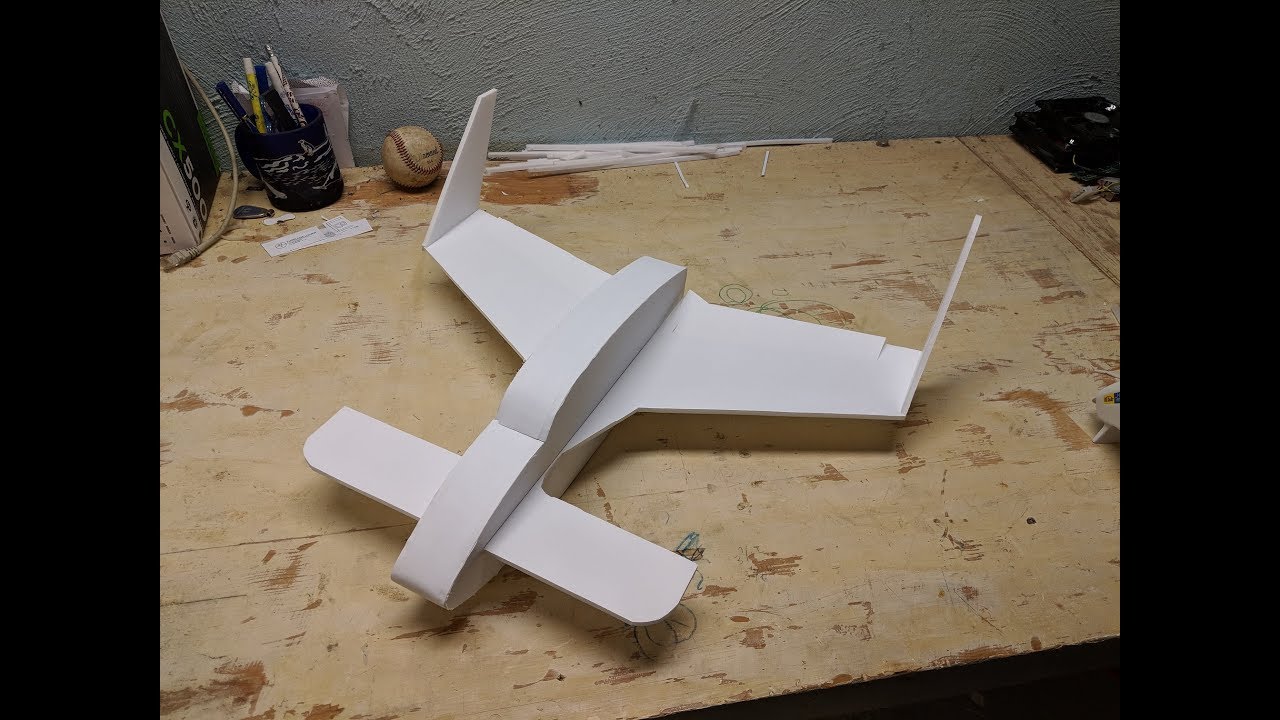 FT Long EZ Build Time Lapse - YouTube