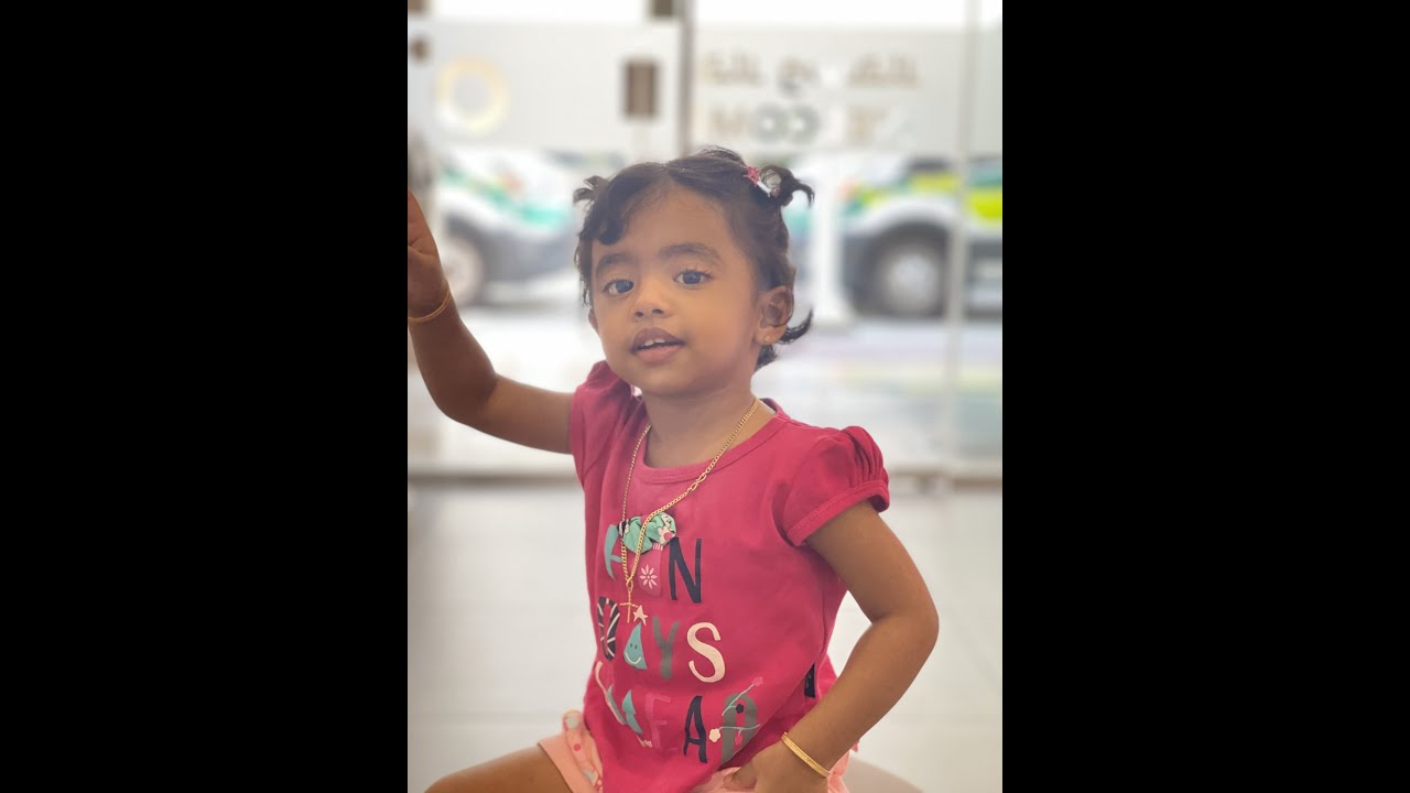 AAMI'S New Friend - YouTube