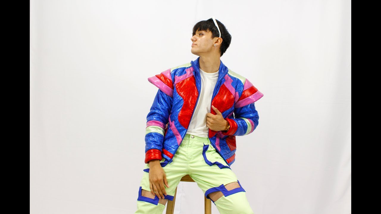 AKIO-COSPLAY Cuarto Semestre - YouTube