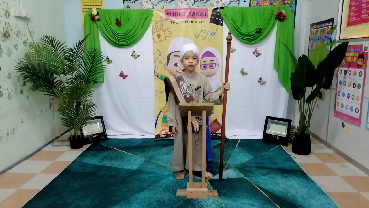 KHUTBAH - KEWAJIPAN MENTAATI KEDUA IBU BAPA - YouTube