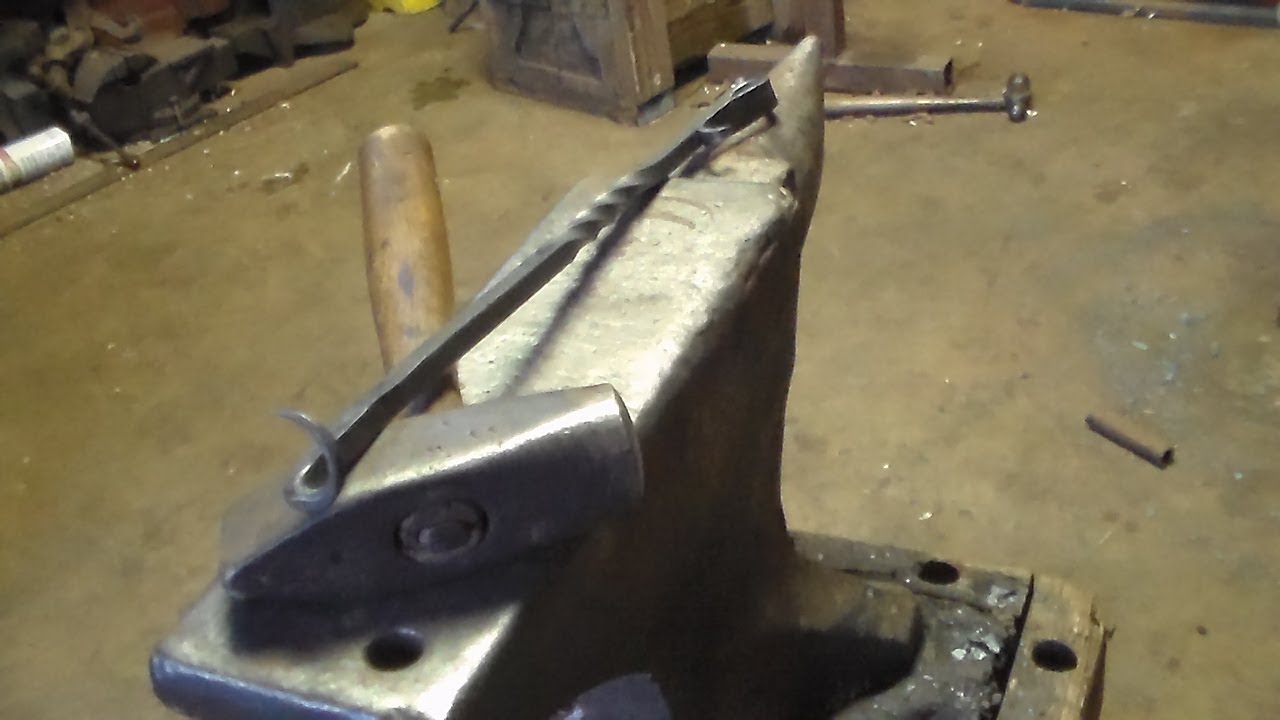 How I Forge A Steak Flipper - YouTube