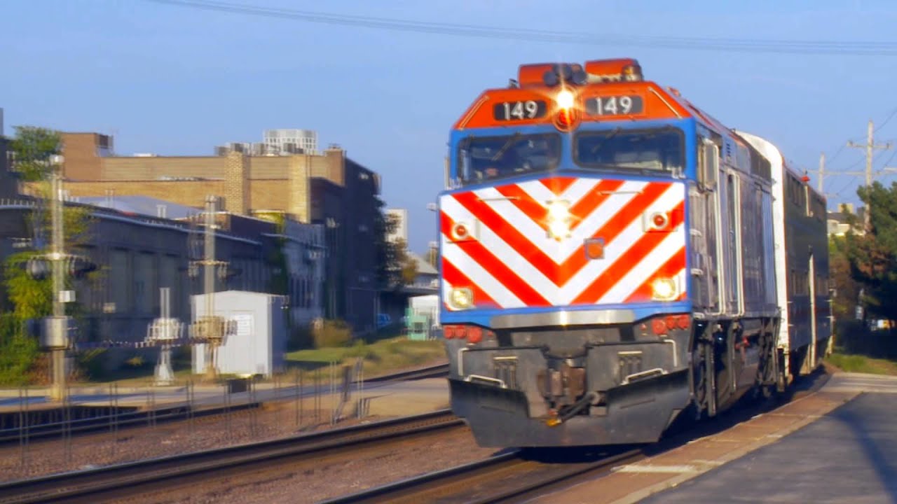 Metra 149 Communter through Wheaton Illinois - YouTube