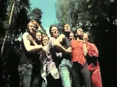 "Miejcie nadzieję..." - Piwnica pod Baranami z filmu "Ostatni dzwonek ...