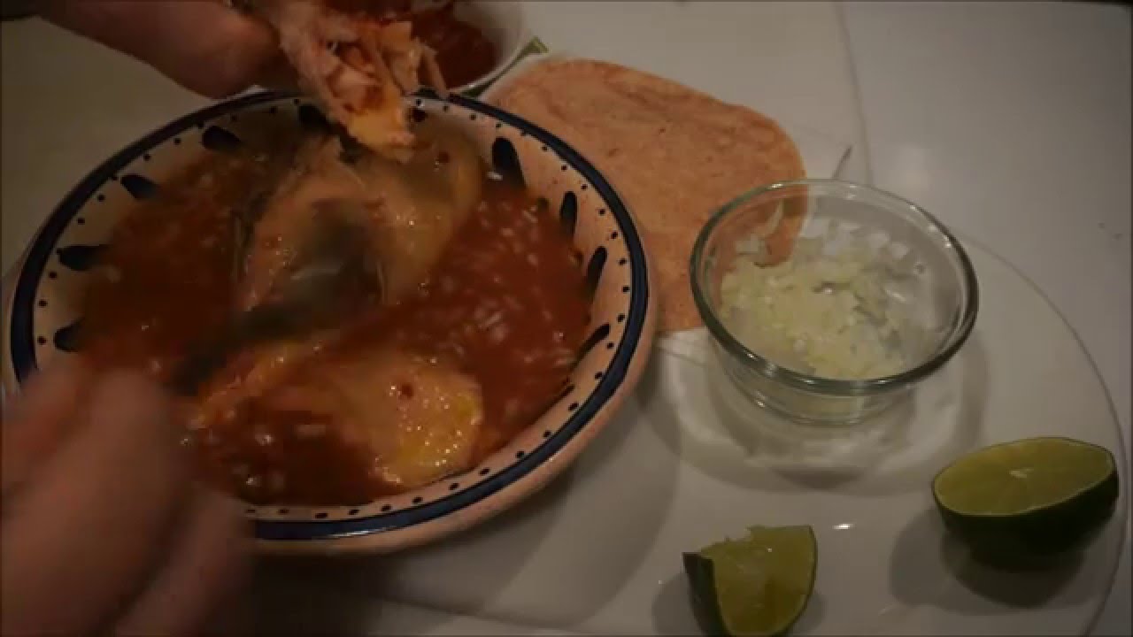 caldito de pollo con chile chipotle - YouTube