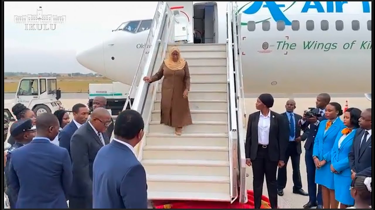 Mapokezi Mazito ya Rais Samia leo Zambia, Shangwe kama lote..... - YouTube