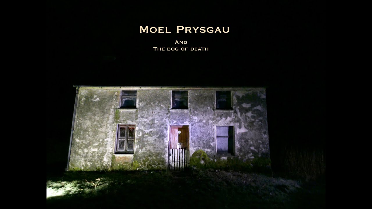 Moel Prysgau from Claerwen - YouTube