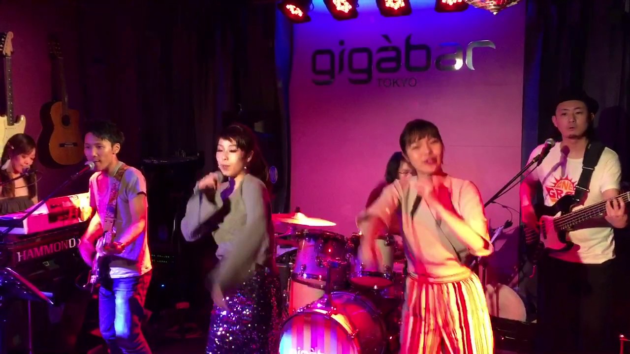 Hot stuff@Gigabar Tokyo - YouTube