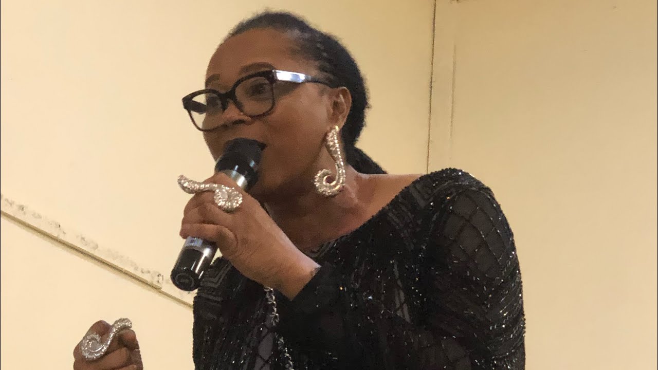 See how popular blogger, Yinka TNT was received by her lovers in Lagos ...