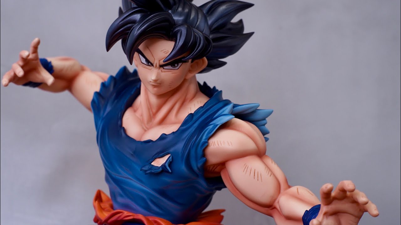 Dragon Ball X-Plus Son Goku Ultra Instinct (Sign) 龍珠 孫悟空 自在極意功 - YouTube