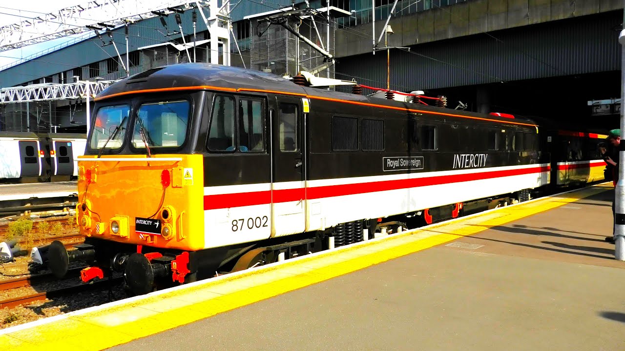 LSL Intercity 87002 "Royal Sovereign" London Euston to Manchester ...