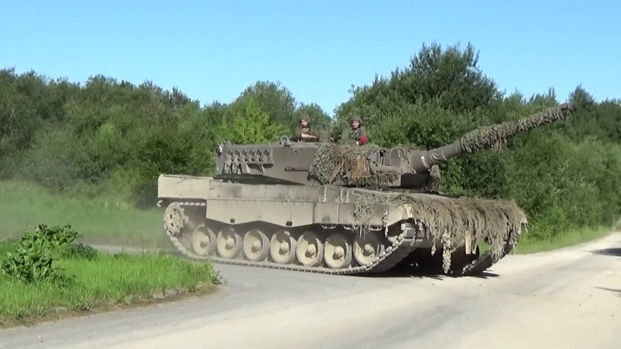 Gefechtsschießen Kampfpanzer Leopard 2 am 1 Juli 2020 best off HD - YouTube