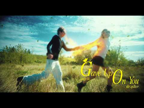 angelik - GAVE UP ON U (Official Music Video)