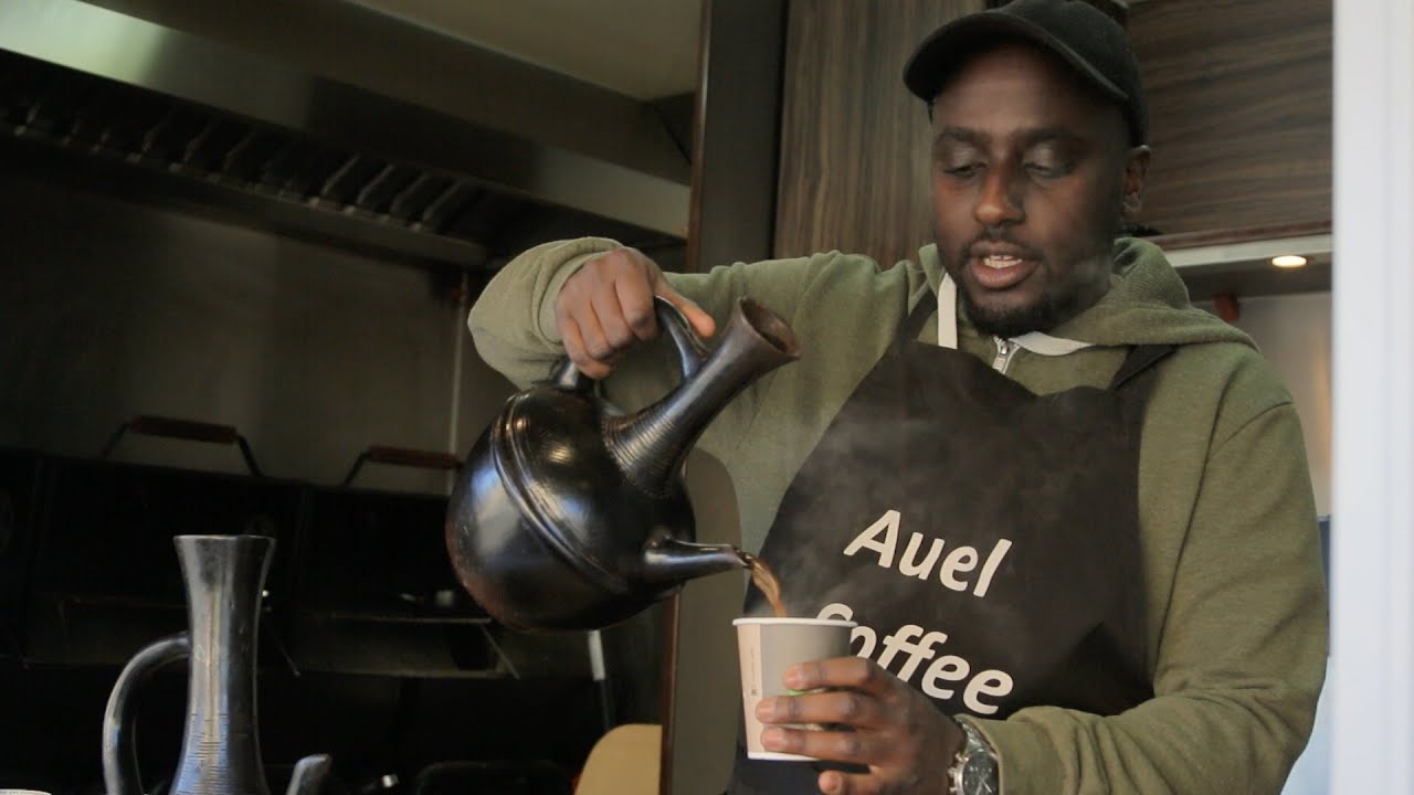 Testar foodtrucks: Auel Coffee - YouTube