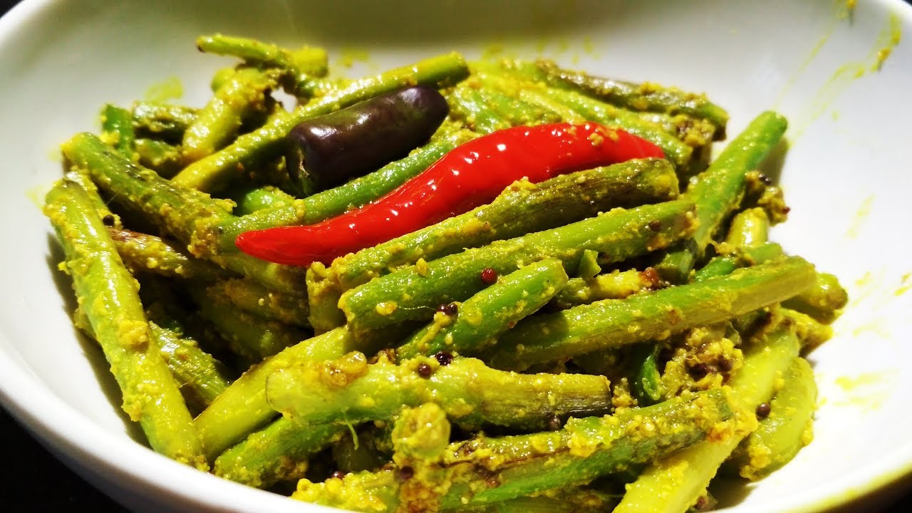 How to make kochu loti recipe / How to make kochur loti recipe - YouTube