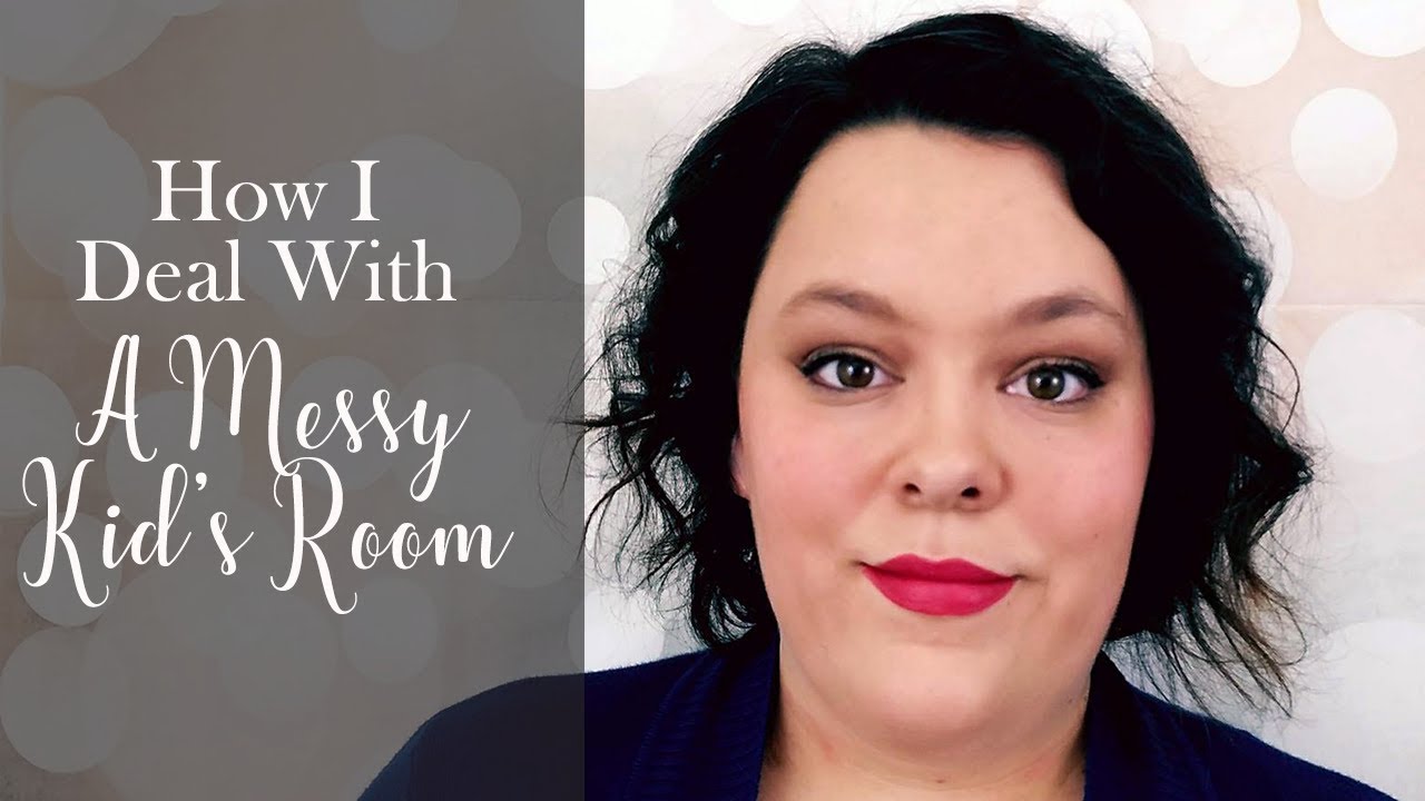 How I clean a messy kid's room - YouTube