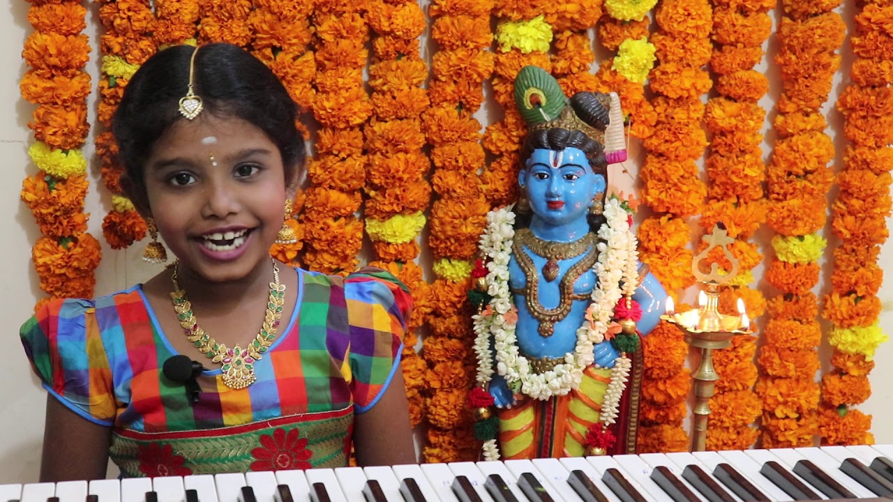 Varunavi's cute way of expressing her devotion towards Krishna (Kanna ...