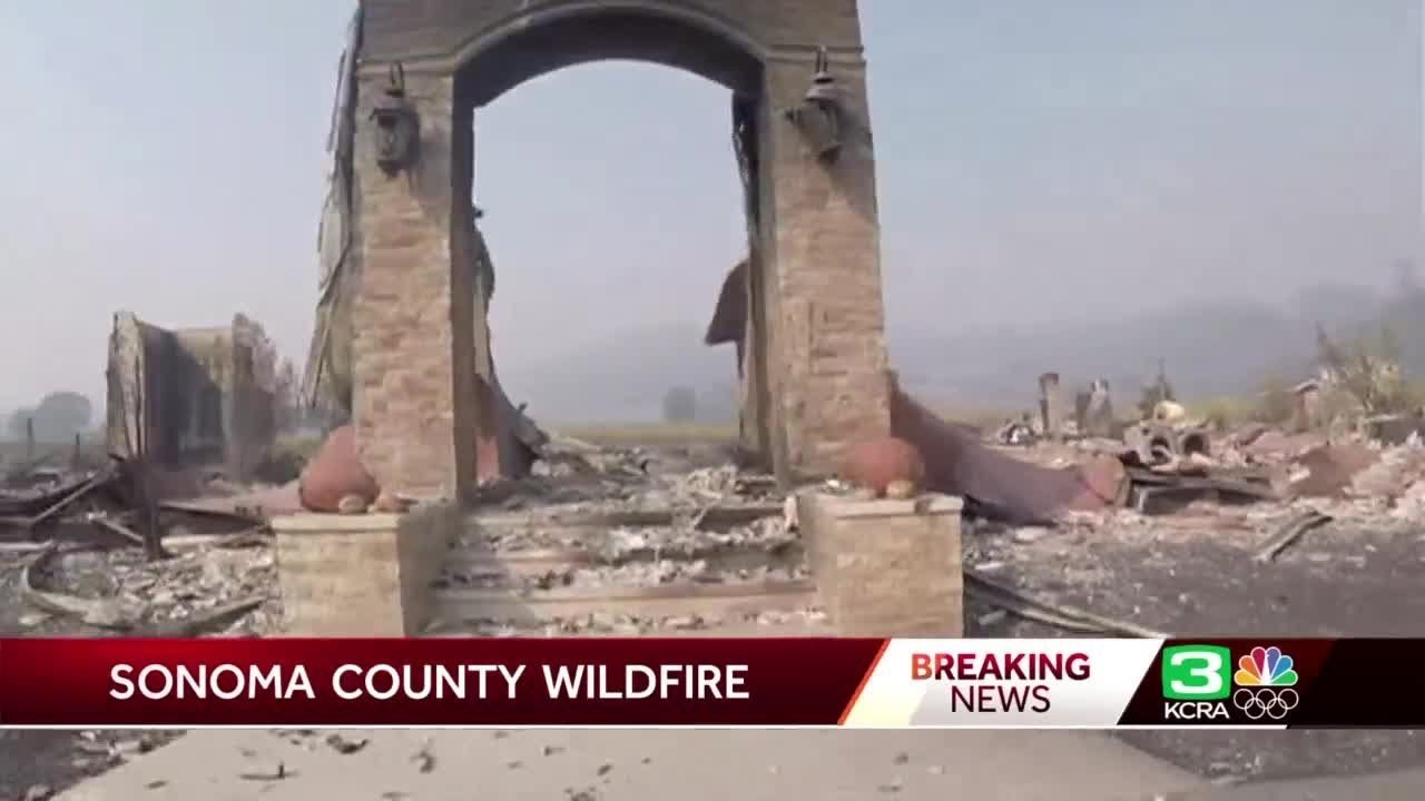 Wildfire destroys dozens of Sonoma County homes - YouTube