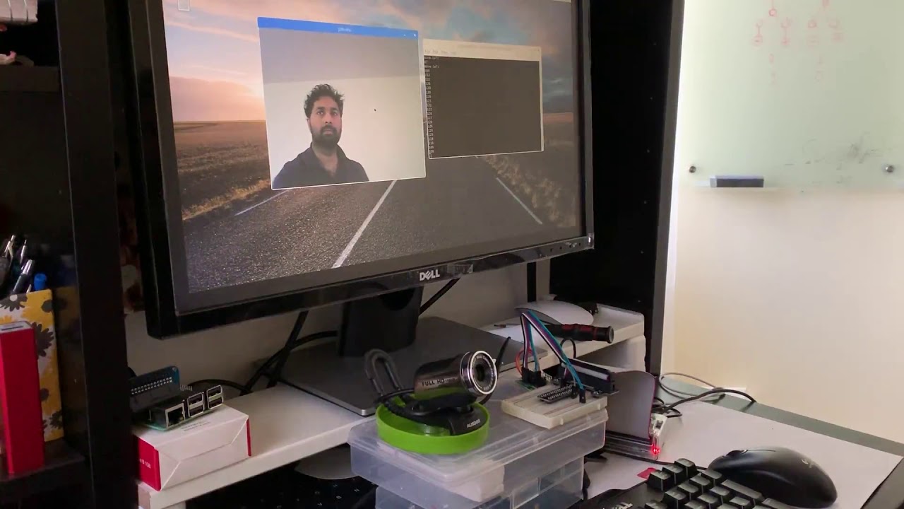 Face Tracking Webcam - YouTube