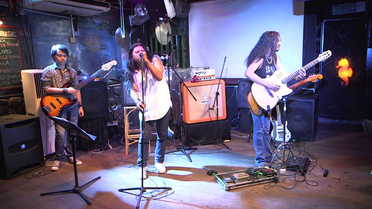 TOUCH MAHAL - 30/9/2014 - YouTube