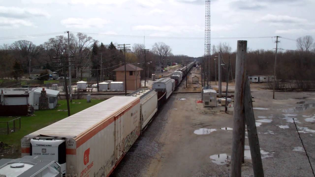 WSOR SD40-2 4005, 4012, 4013, T-1 Rondout at Rt 176 - YouTube