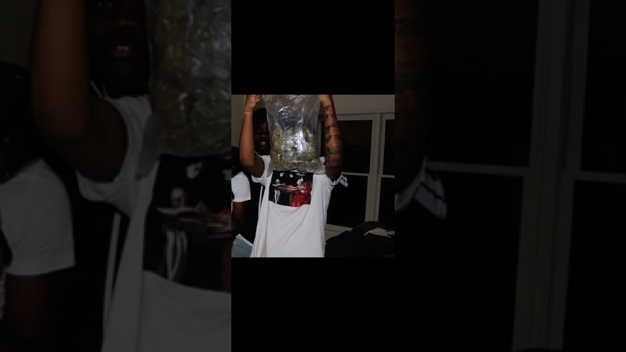 SUMO - Off da muscle (Offial Audio) - YouTube