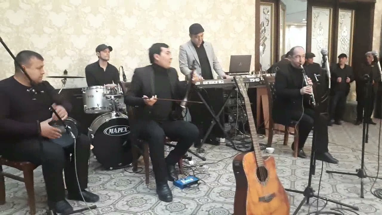 Kecha bog'da ( Botir Zokirov - Umid ) - YouTube