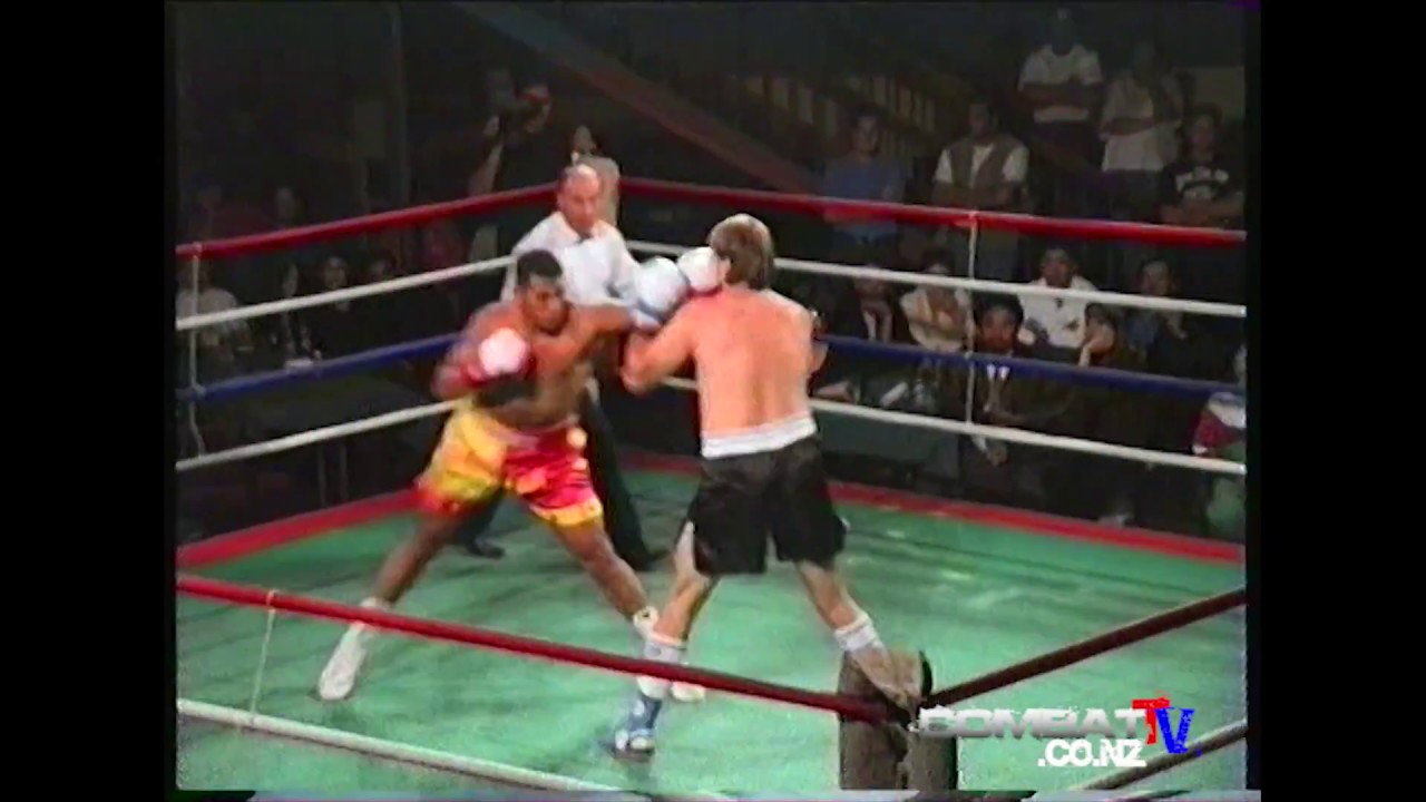 BAKER v SEFO Ray's second boxing fight - YouTube