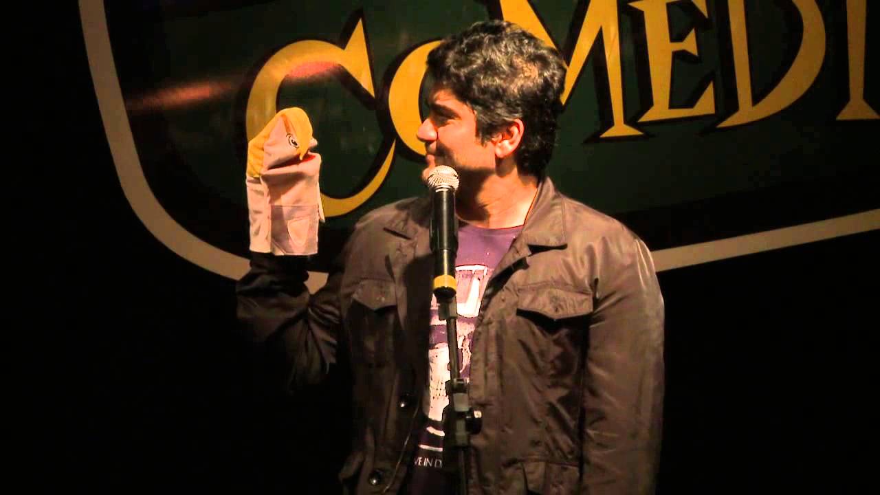 LUIZ FRANÇA - Brazilian stand-up comedy in english - YouTube