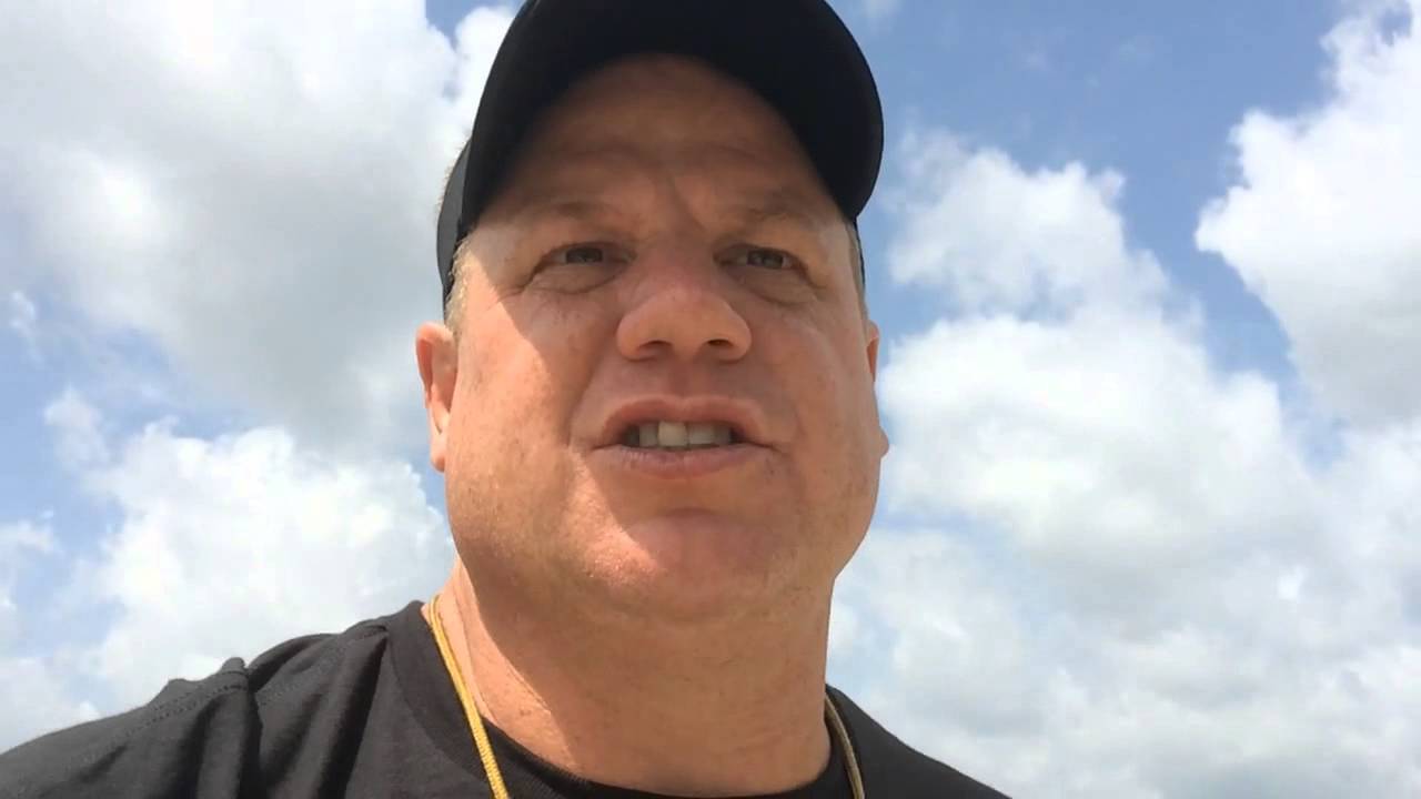 Knoxville Catholic football coach Steve Matthews discusses the Smith ...