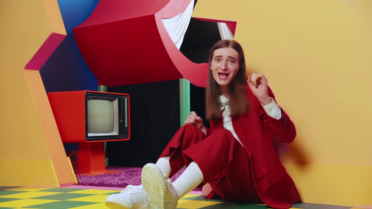 Y2K, bbno$ Lalala Official Video - YouTube