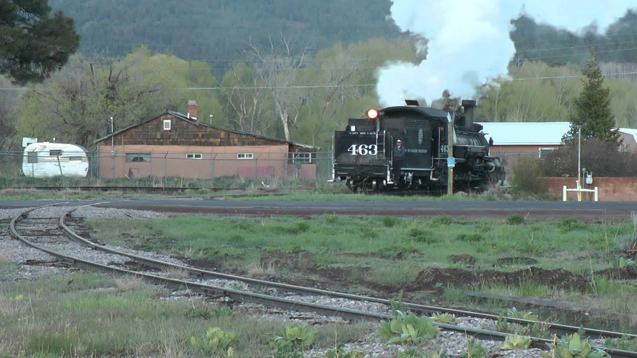 Locomotive 463 Turning At The Y - YouTube