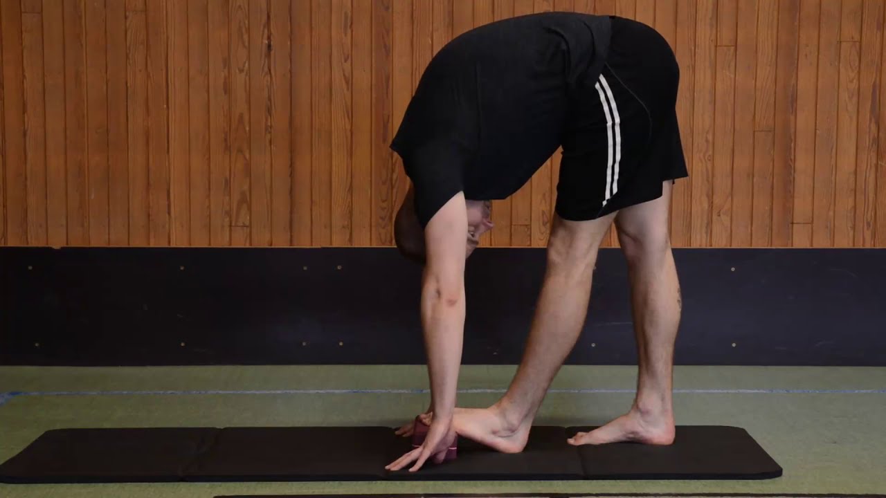 Stretch av långa vad muskelaturen - YouTube