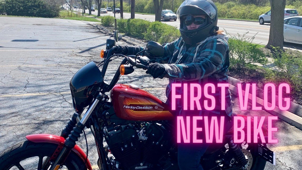 FIRST VLOG ON NEW HARLEY - YouTube